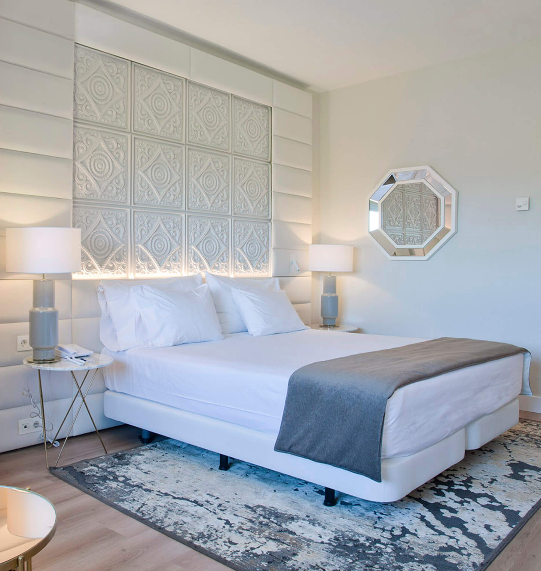 Hotel Tres Reyes, in the heart of Pamplona. Official Website